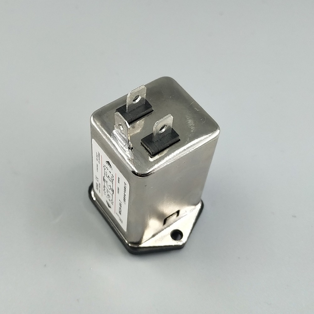 IEC bemeneti modul AC konnektorba biztosítékkal EMI szűrő 6A 115V ...