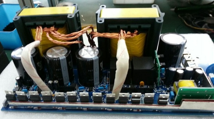 Nagykereskedelmi ára FLEXMAX 80A MPPT napkollektor-vezérlő 12V 24V 36V ...
